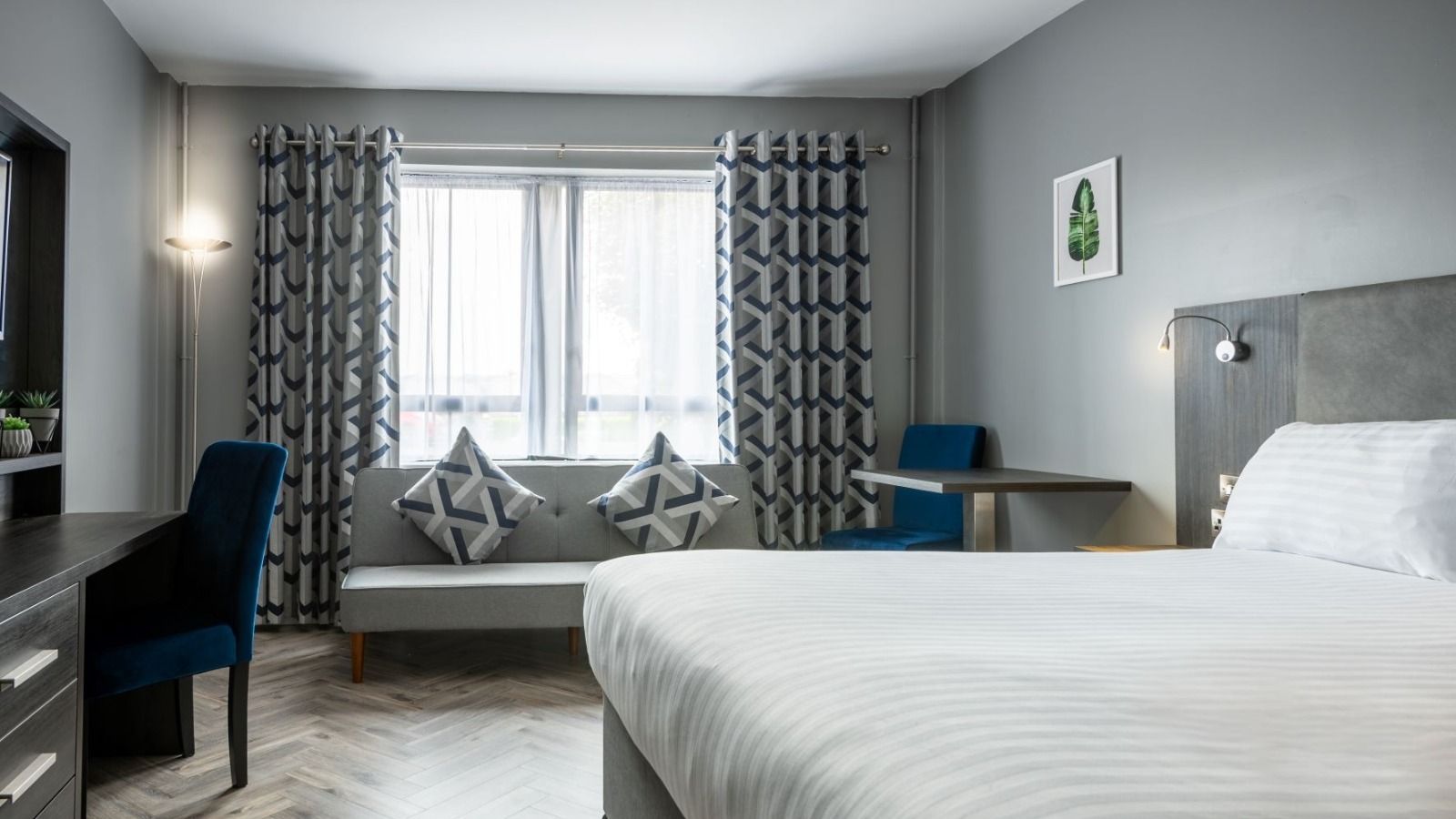Hotel accommodation Derry City | Da Vinci's Hotel