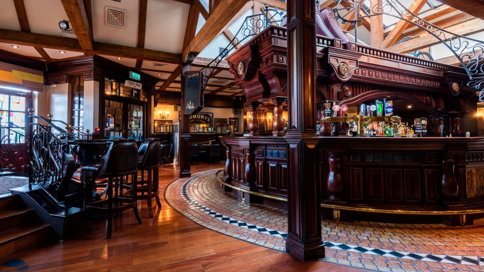 Da Vinci’s Bar | Da Vinci's Hotel